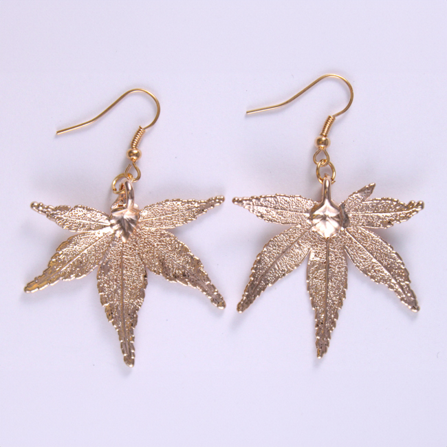 Japanese Maple Earrings in Rose Gold - Living Gold Co.